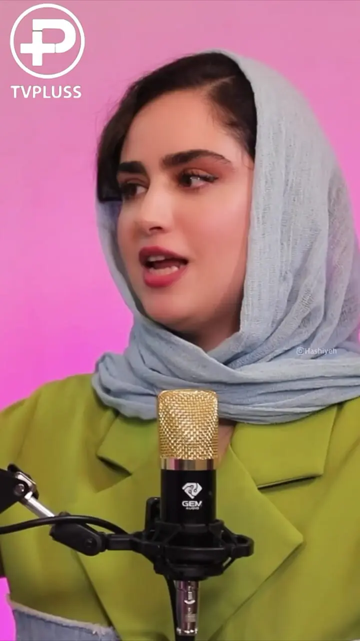 ویدئو هانیه غلامی پشت سرم گفتند خوشگل دهاتی